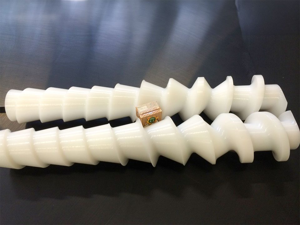 Feed Screws | CRM Engineering